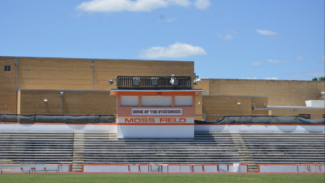 Witness 'Turkey Day' game history in Webster Groves